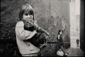 16 Poignant Everyday Life Photos of 1980s East Germany by Henk Kosche ...